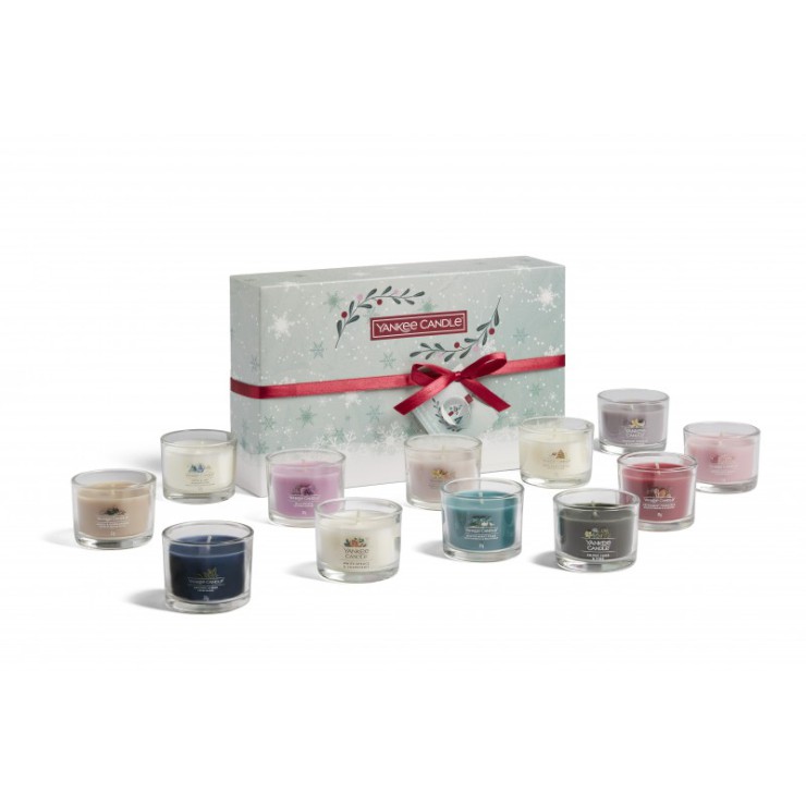 Zestaw 12 świec mini - Snow Globe Wonderland Yankee Candle Zestaw 12 świec mini - Snow Globe Wonderland Yankee Candle